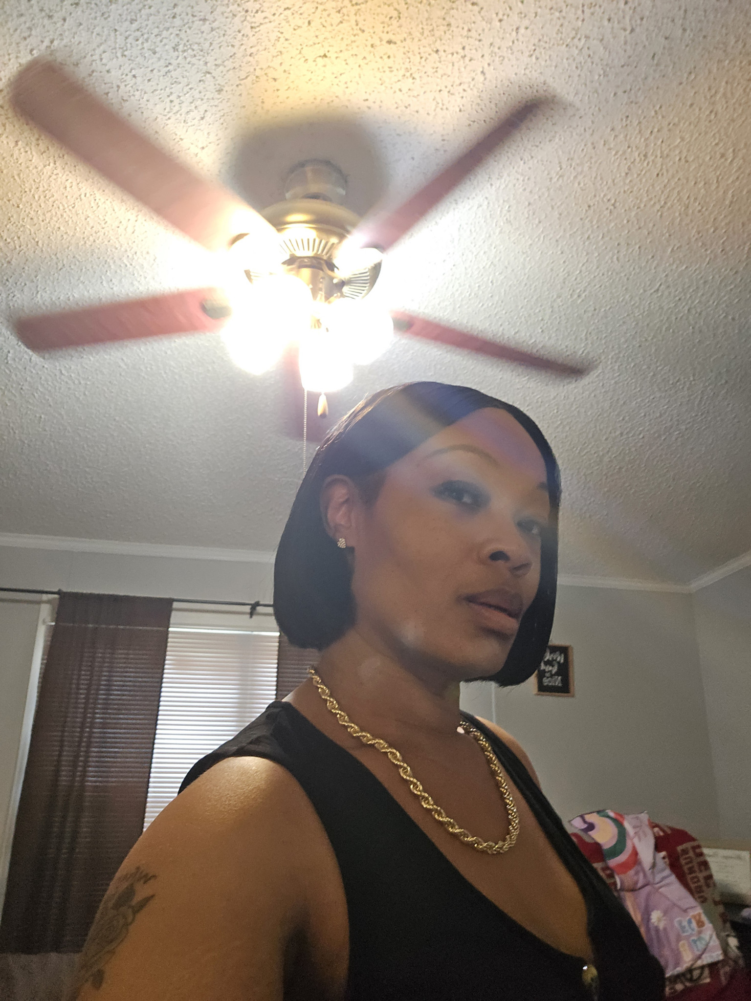 EBONI | Fab Over 40